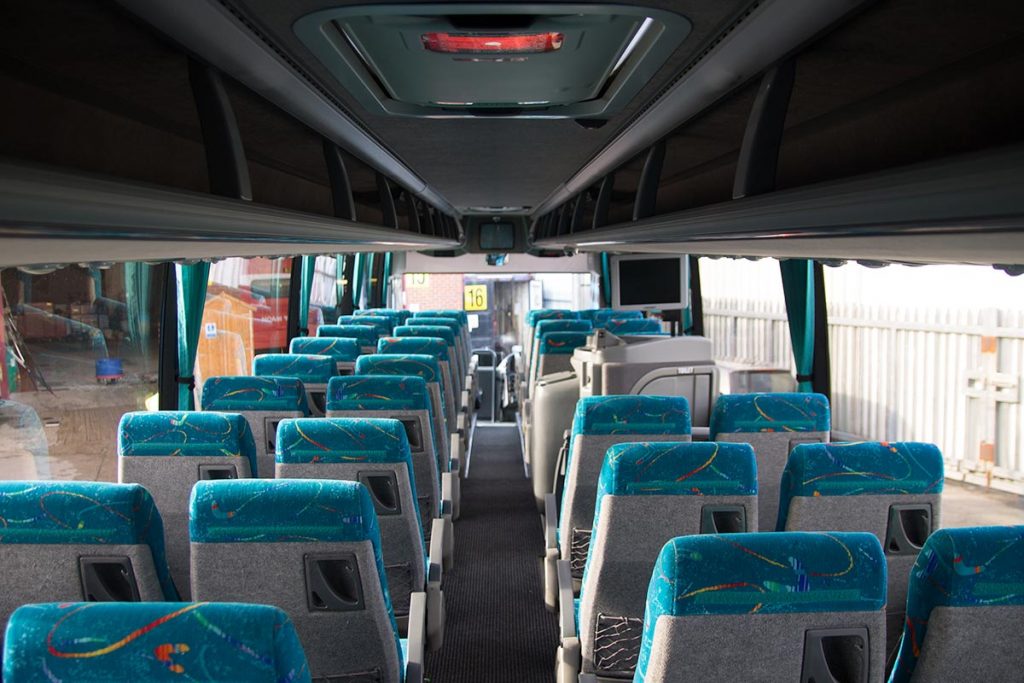 yelloway-fleet-70-seater-1 - Yelloways